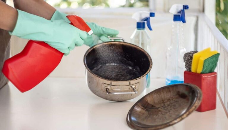 The ultimate guide to removing burnt-on grease from stainless steel pots